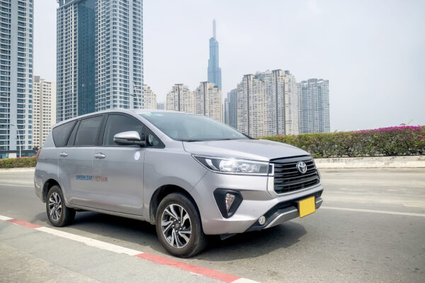 Toyota Innova-Dịch vụ đưa đón khách chuyên nghiệp
